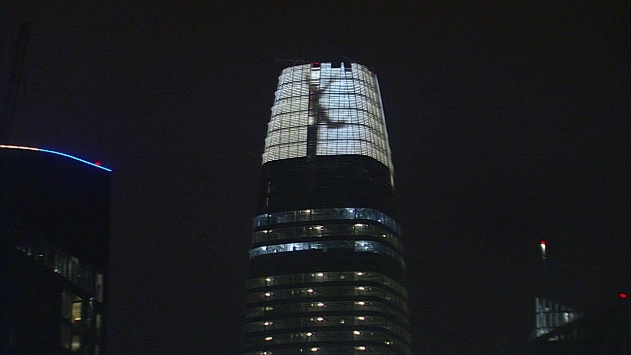 Salesforce Tower light installation brightens up SF skyline - YouTube