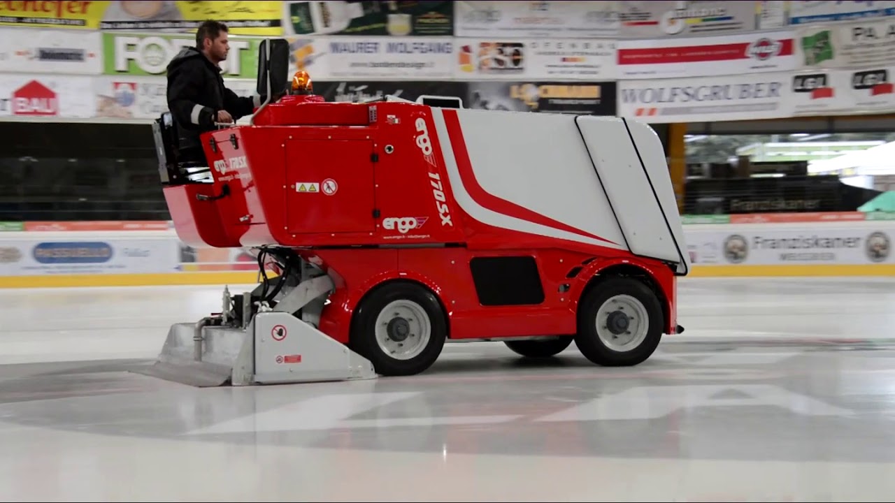 Ice resurfacing machine IcePuma - YouTube