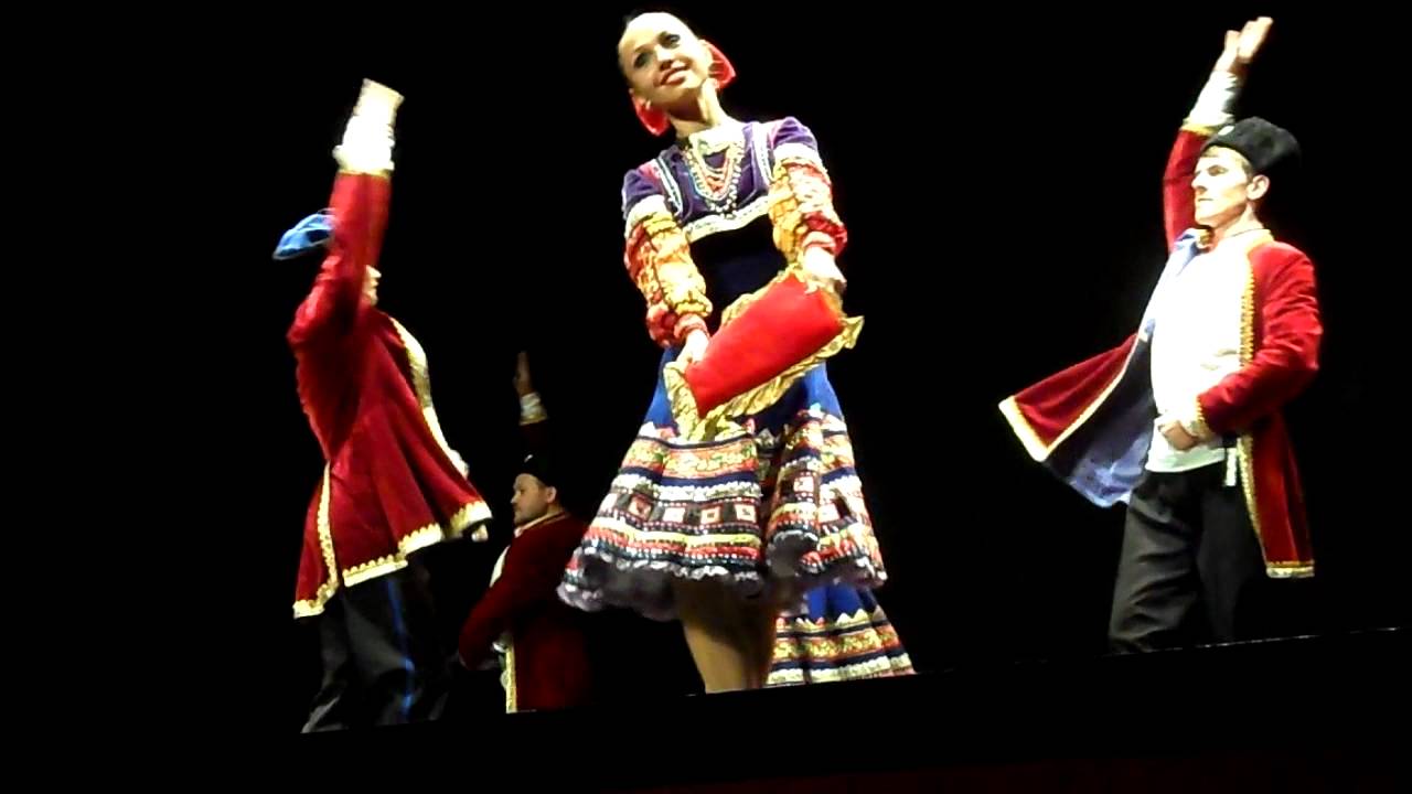Ballet Folklórico Nacional de Rusia - Cosacos 2 - казак!! - YouTube