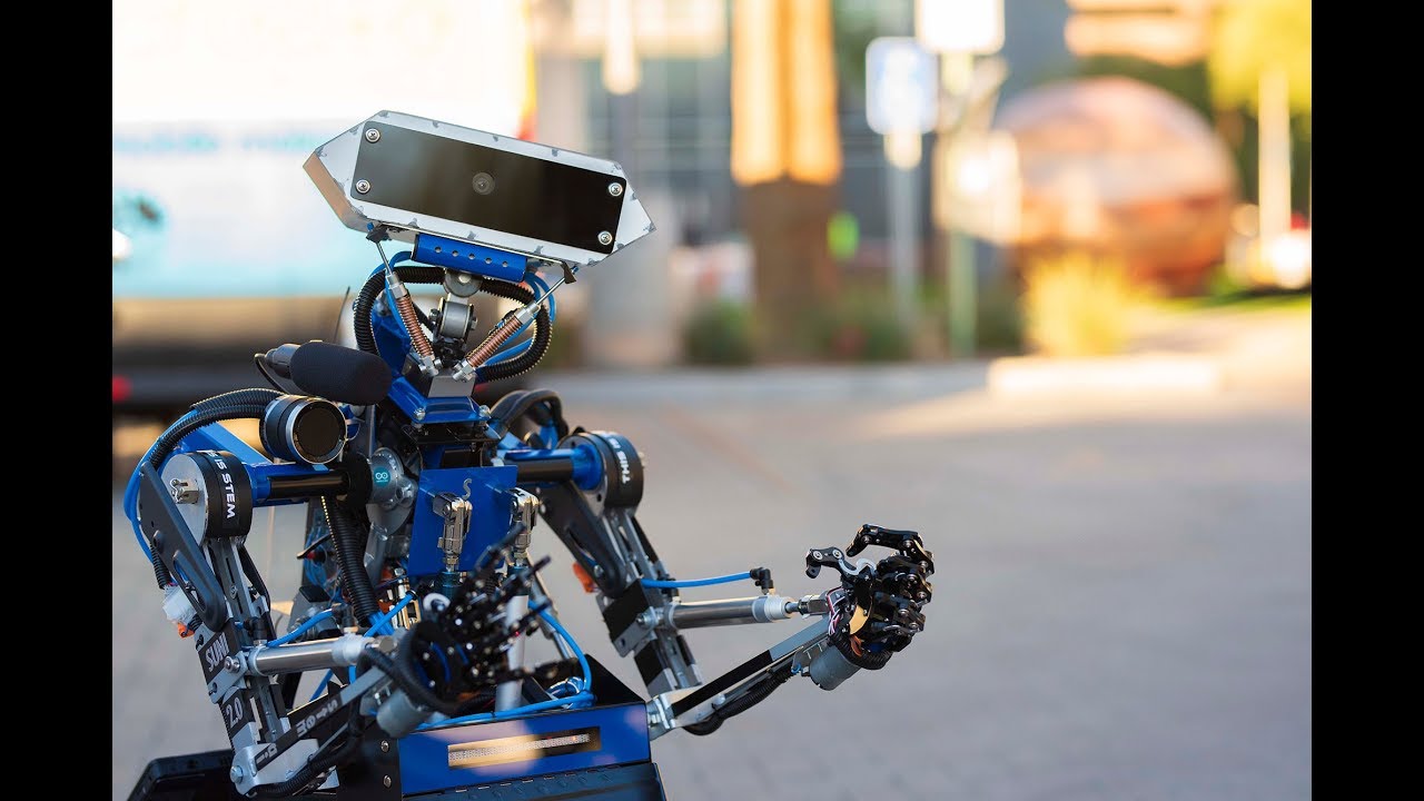 Connect2STEM TV - SUNI the Robot - YouTube