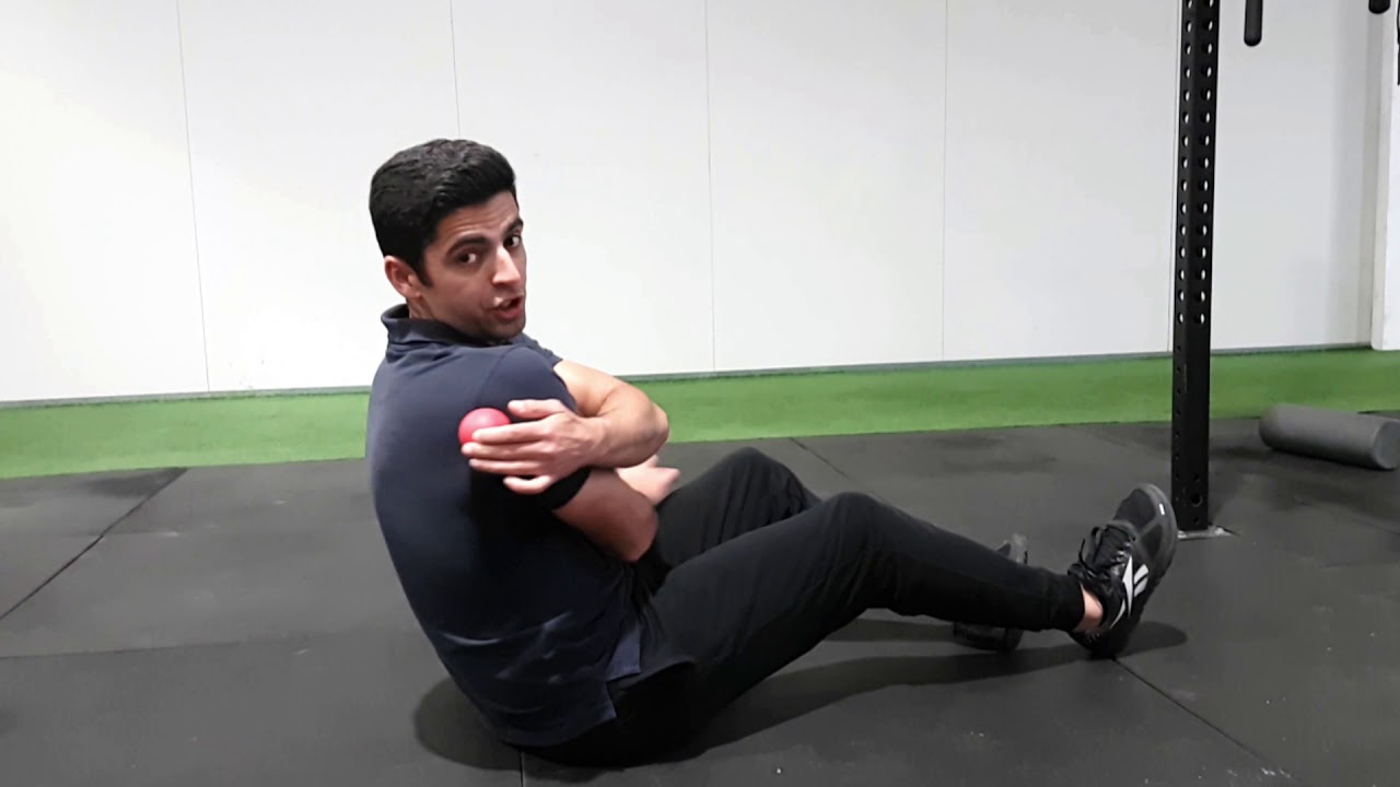 Shoulder Rotator Smash and Floss - YouTube