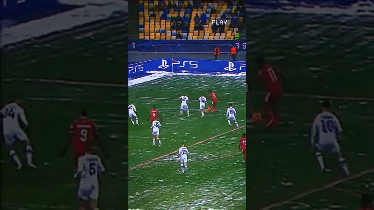 Lewandowski bicycle kick 🔥 - YouTube