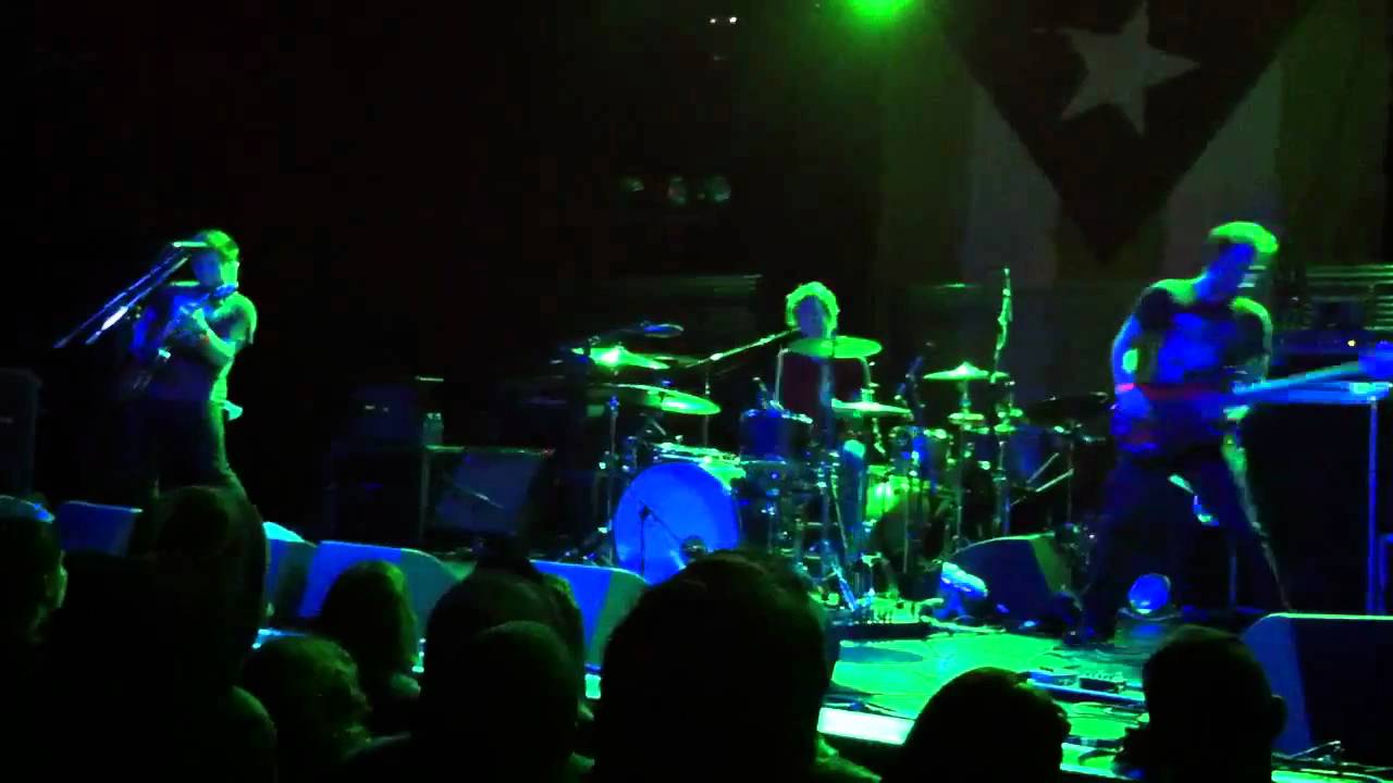 Tidal Arms - driftwood 2.25.11 (El Rey) - YouTube
