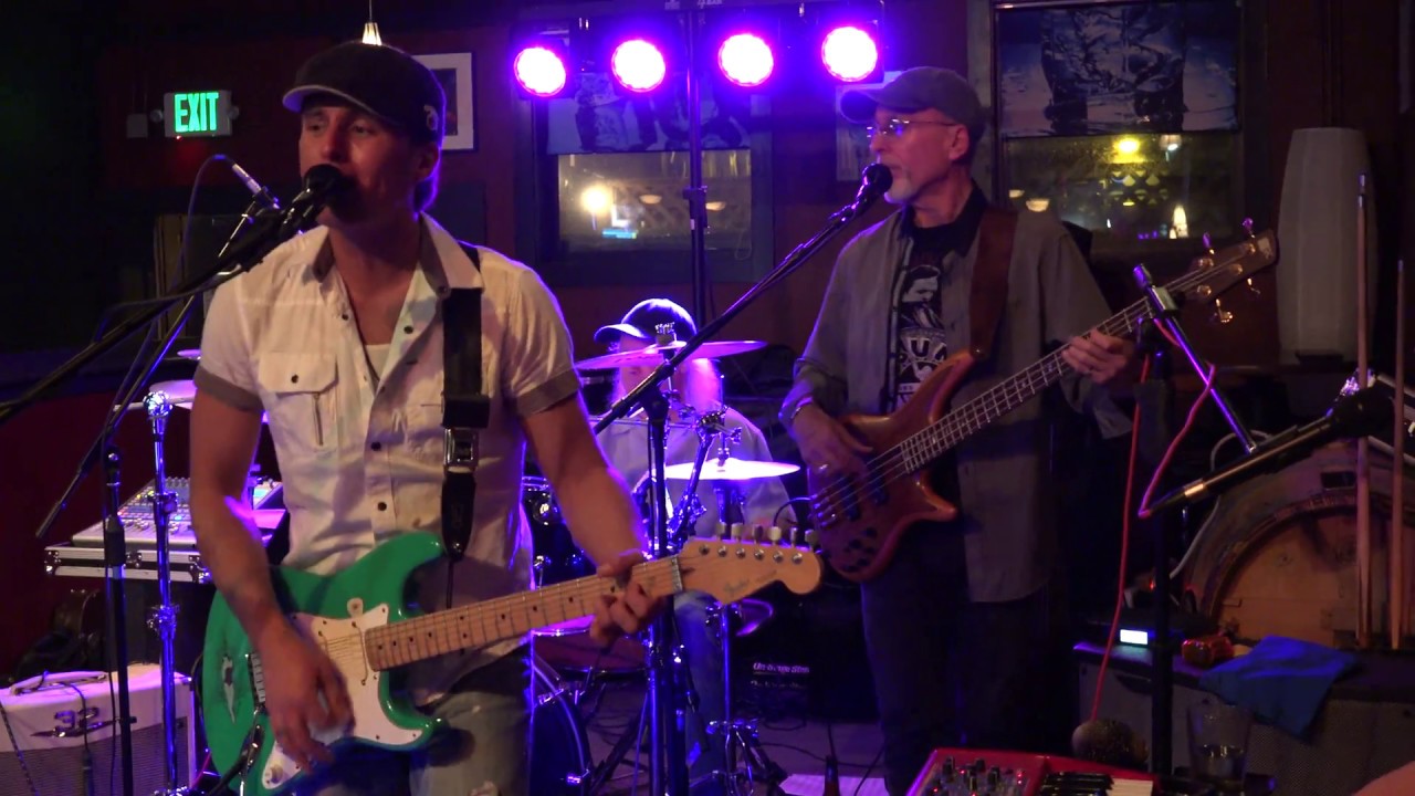 Chris Eger Band - I'm Your Captain / Closer To Home - YouTube