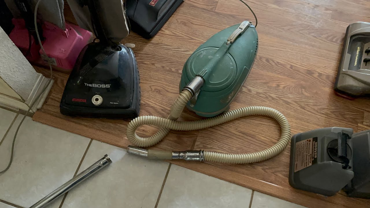 Compact Electra | Cleaning up a little bit of a paper mess - YouTube