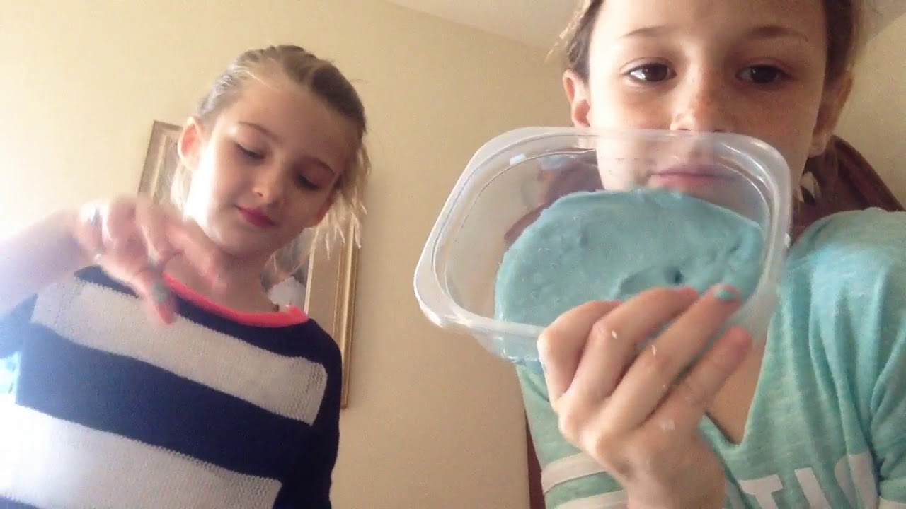 Making slime with my bff - YouTube