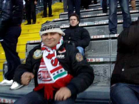 ULTRAS BARI A RIMINI - YouTube