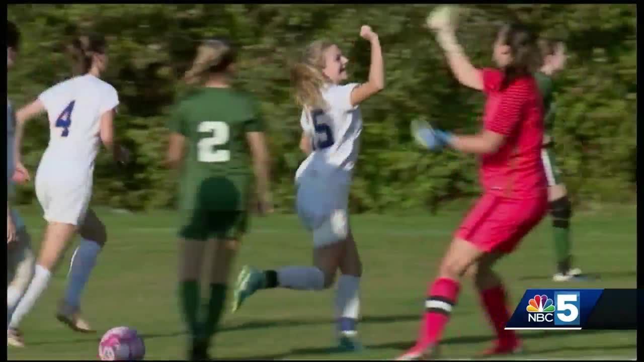 High school girls soccer highlights (Oct. 10) - YouTube
