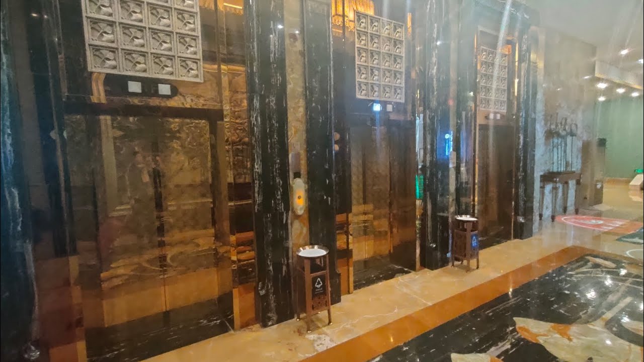 Hitachi HGE-Z (?) Elevators at Sunshine Hotel Zhangjiajie, Hunan, China (1-10) - YouTube