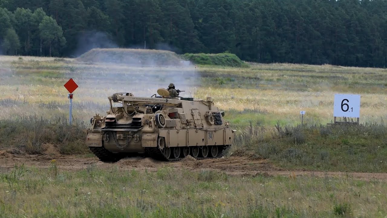 Soldiers Fire Mounted M2s At BPTA - YouTube