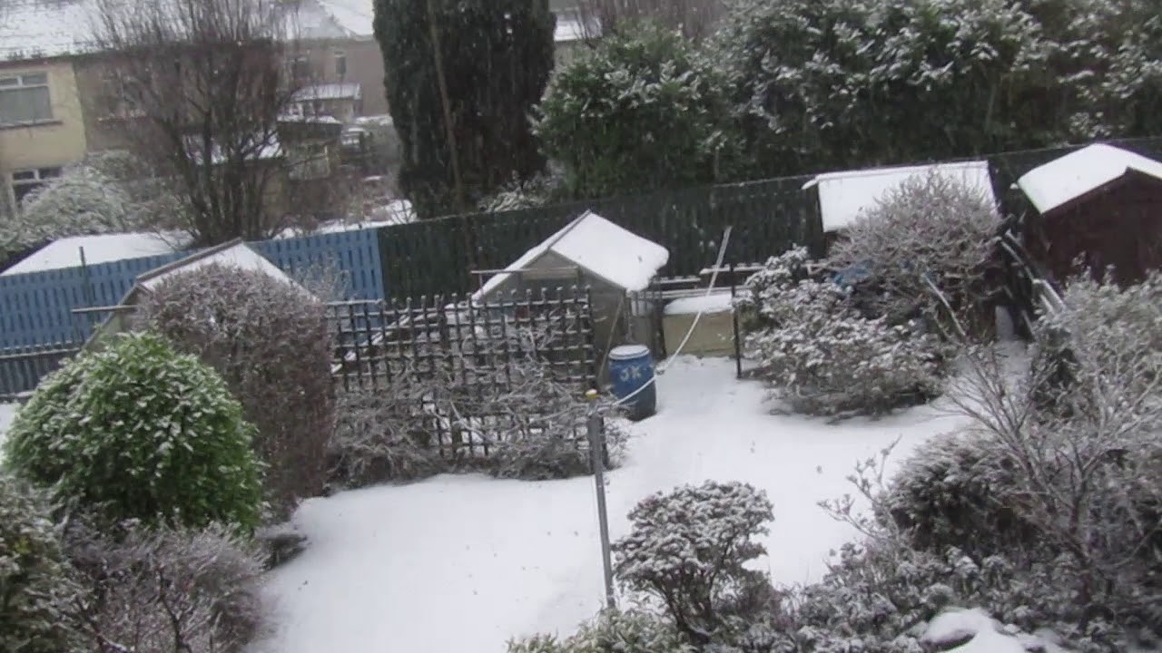 Heavy Snow, Bradford, UK, 21/01/2018 - YouTube