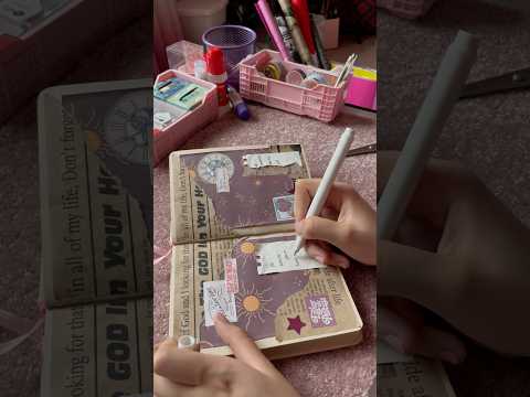 #scrabooking 💁🏻‍♀️ #art #asmr #memorybook #vintage #journaling #scrapbook #writing #artist
