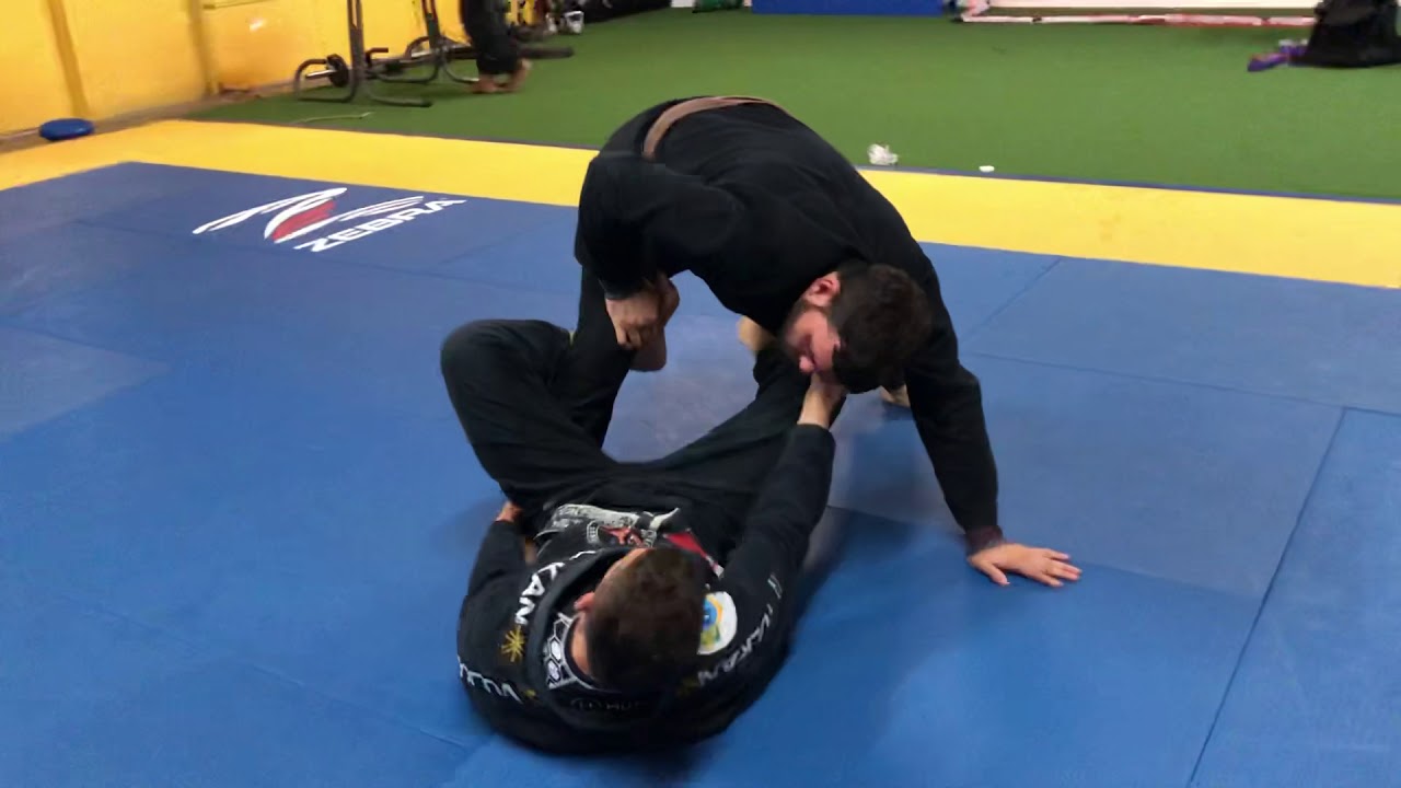 Straight foot lock from delariva - YouTube