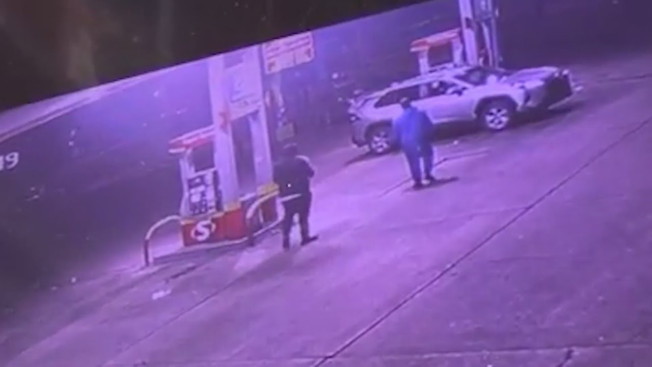 Man critically injured in gas station robbery and shooting - YouTube