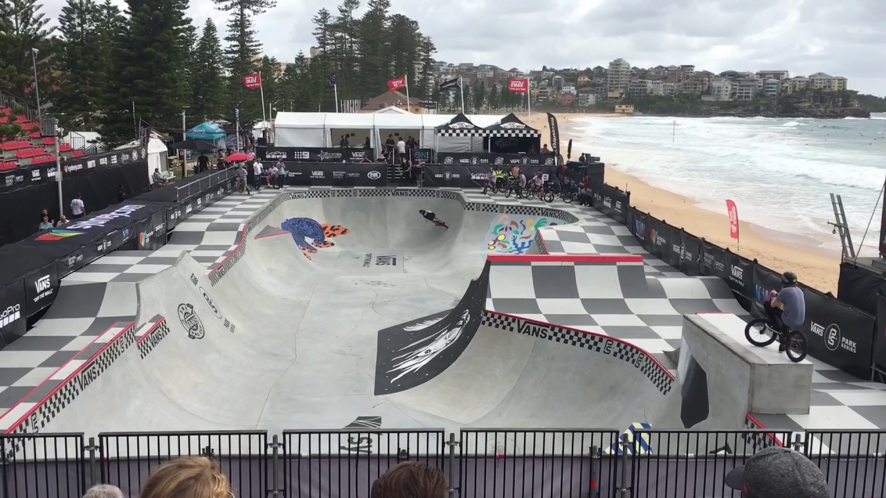 BMX Runs- Hurley Surf 2017 Sydney - YouTube