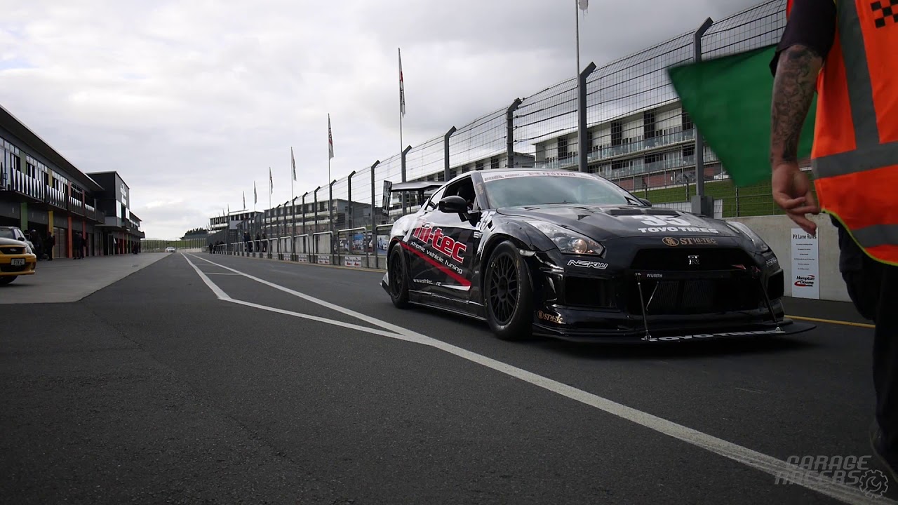 Quicky: Iain Clegg ST Hitec R35 GTR - NZ Superlap - YouTube