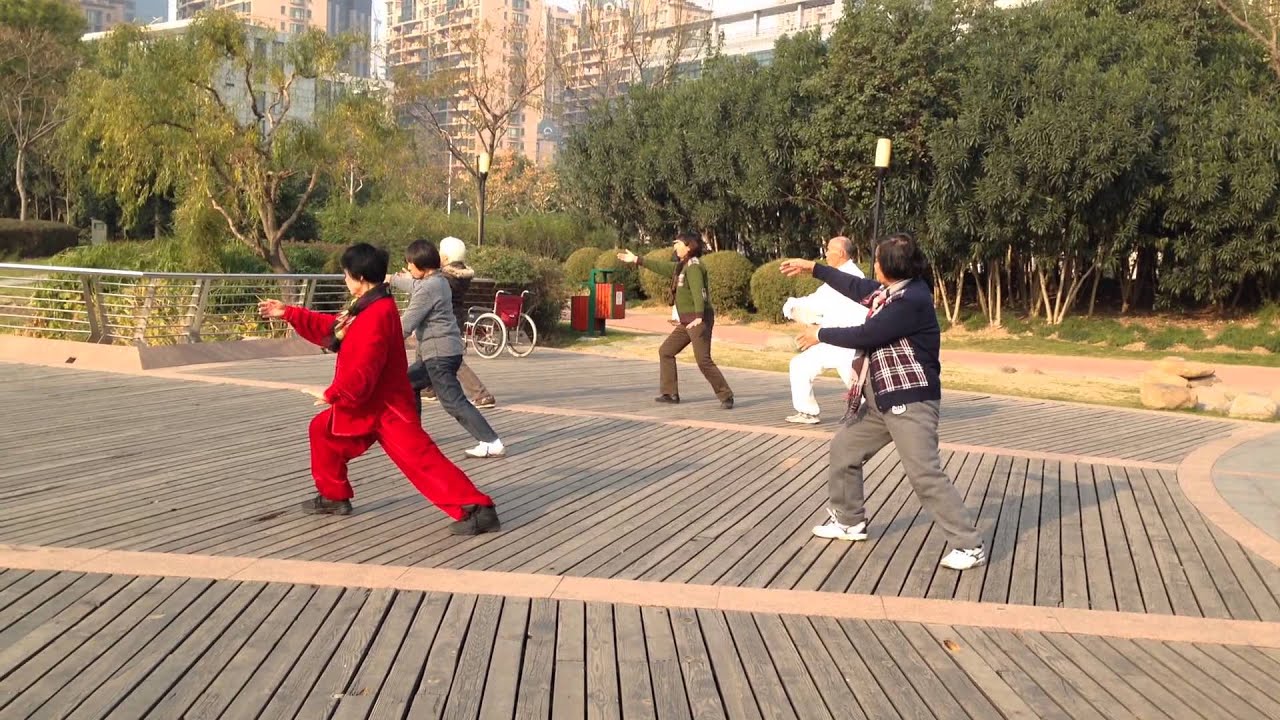 Chinese aerobics 3 - YouTube