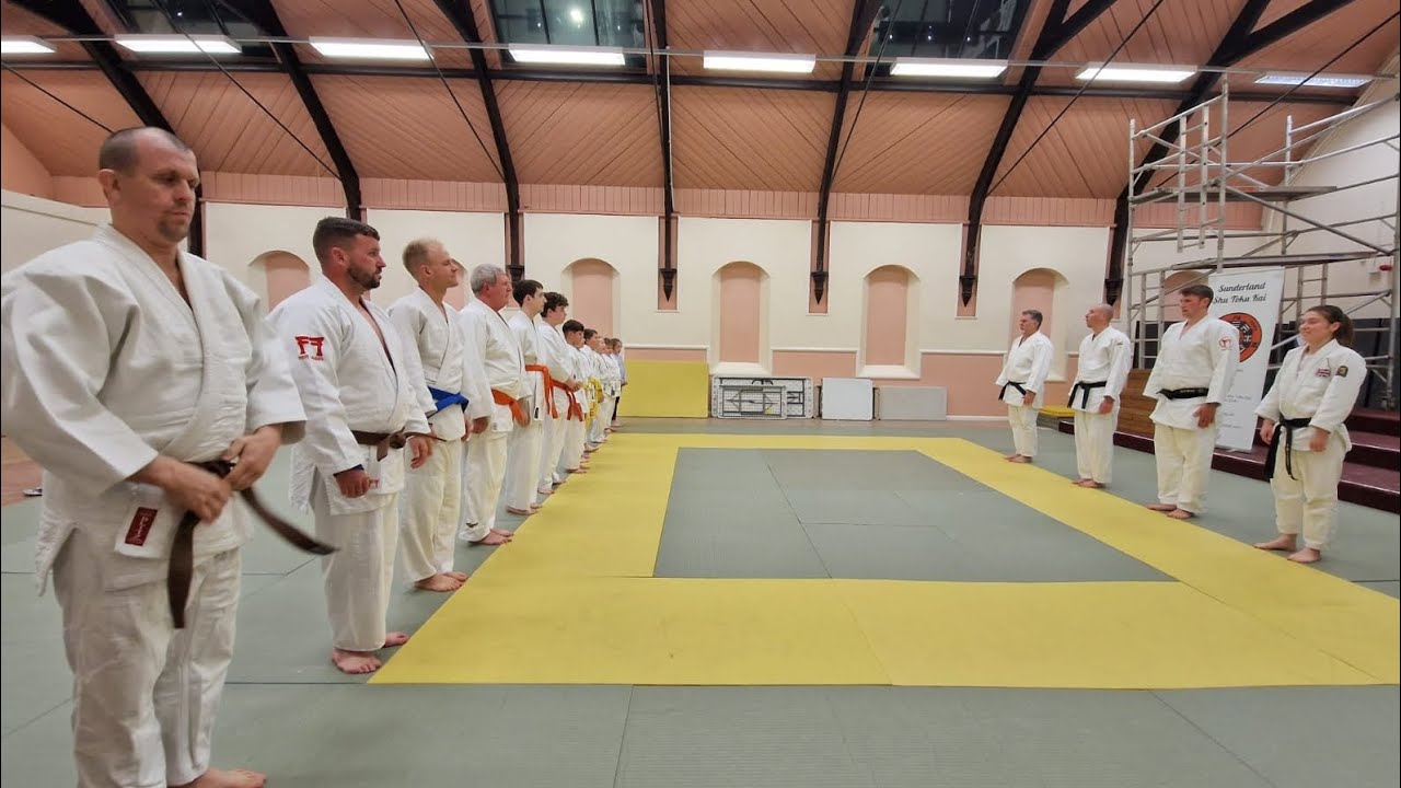 Judo attack & defence - YouTube