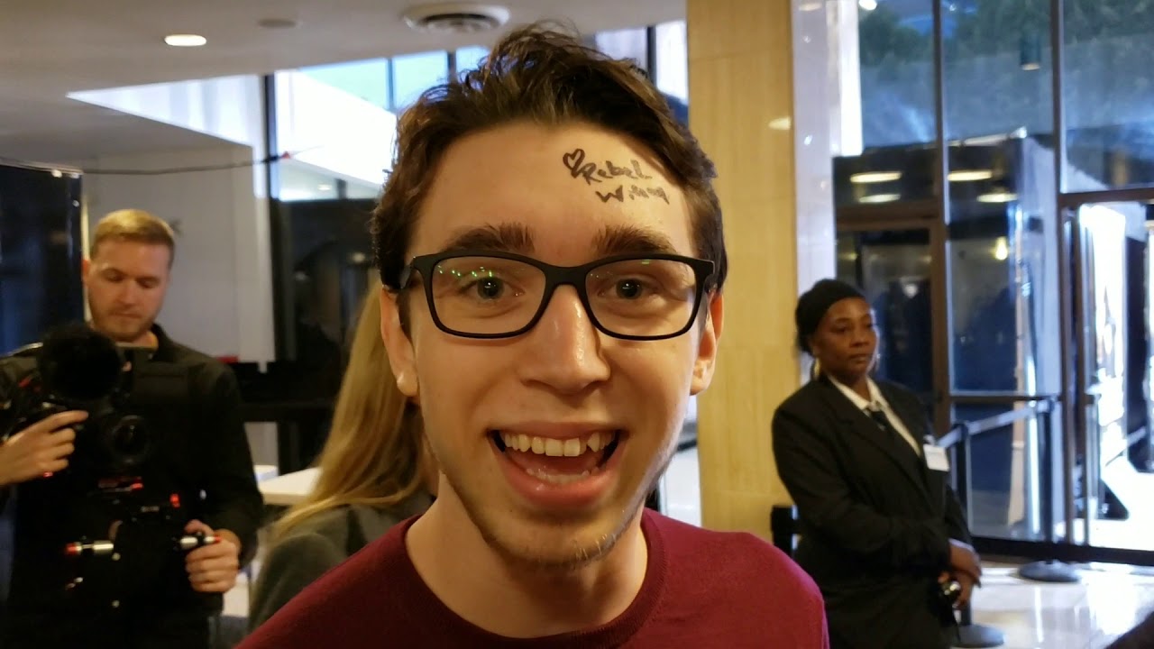 The Hustle Premiere Vlog- REBEL AUTOGRAPHED HIS FOREHEAD!!! - YouTube