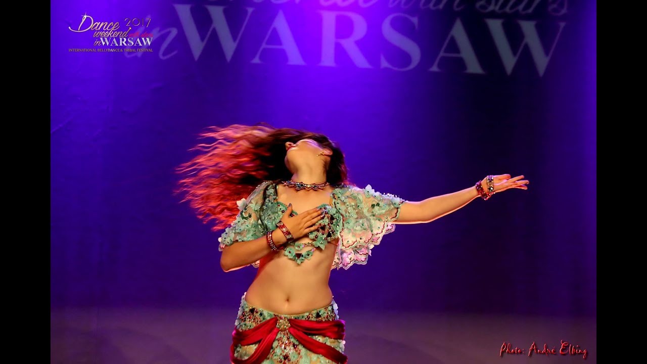 Gabriela Kamenecka - oriental "Dance Weekend in Warsaw" - YouTube