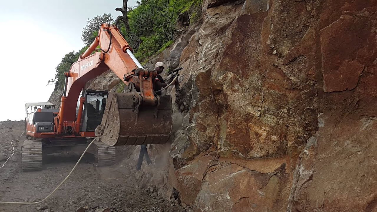 Toranmal road site(1) - YouTube