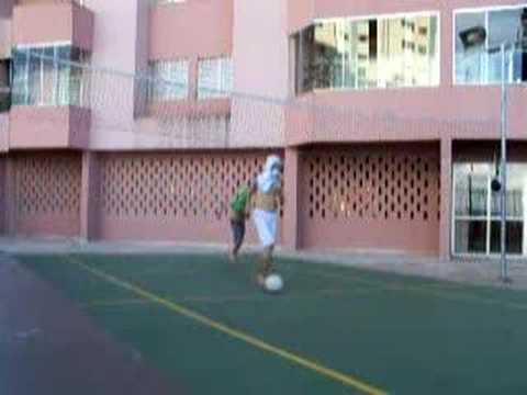 Aprenda jogar bola em 3 passos - YouTube