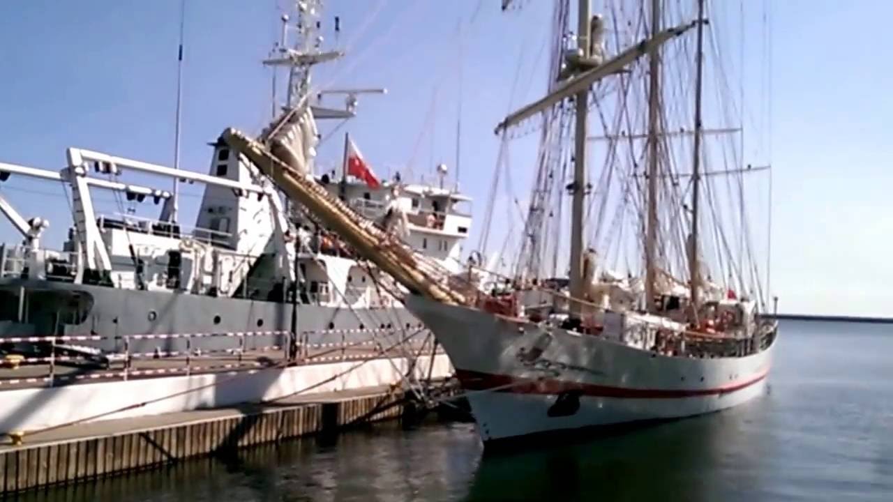 Port Gdynia.Jachty a statki ( Гдыня берег моря ) - YouTube