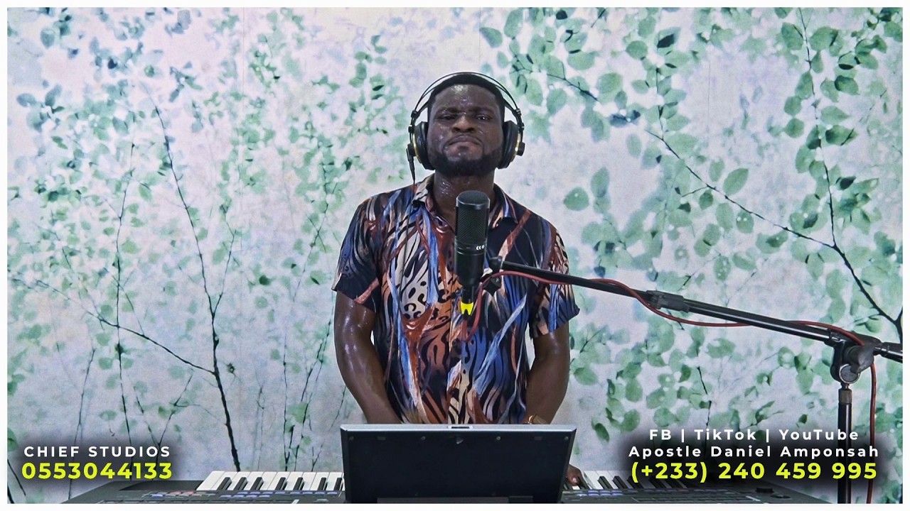 INTIMATE WORSHIP FOR THANKSGIVING WITH APOSTLE DANIEL AMPONSAH - YouTube