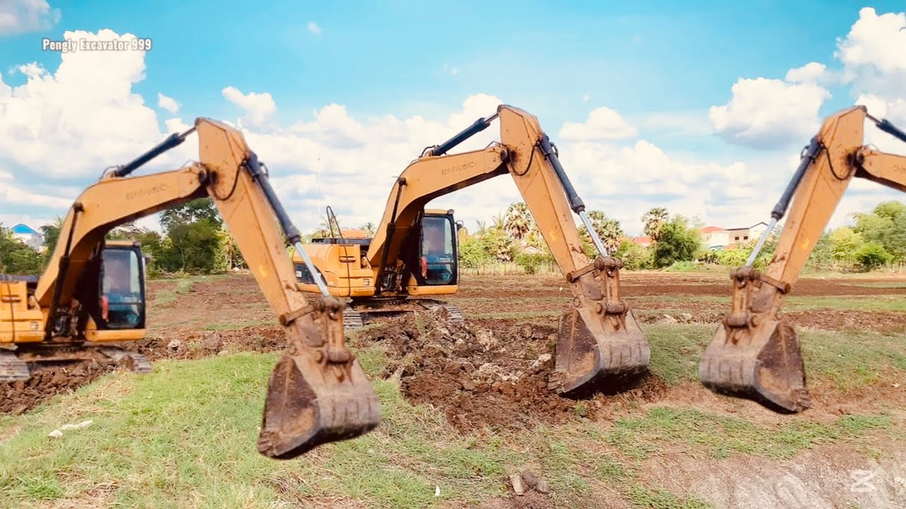 Excavator is incredibly powerful! Digging canals quickly - YouTube