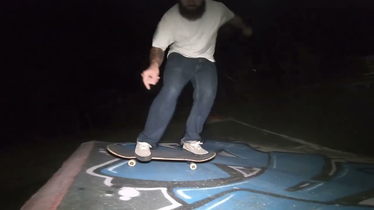 Skateboarding.... At Night - YouTube