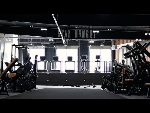 Paul's Muscle Mecca Tour - YouTube