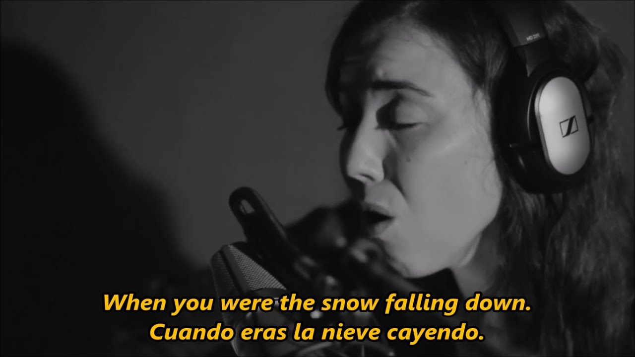 Lisa Hannigan | Snow [Subtitulada al español] - YouTube