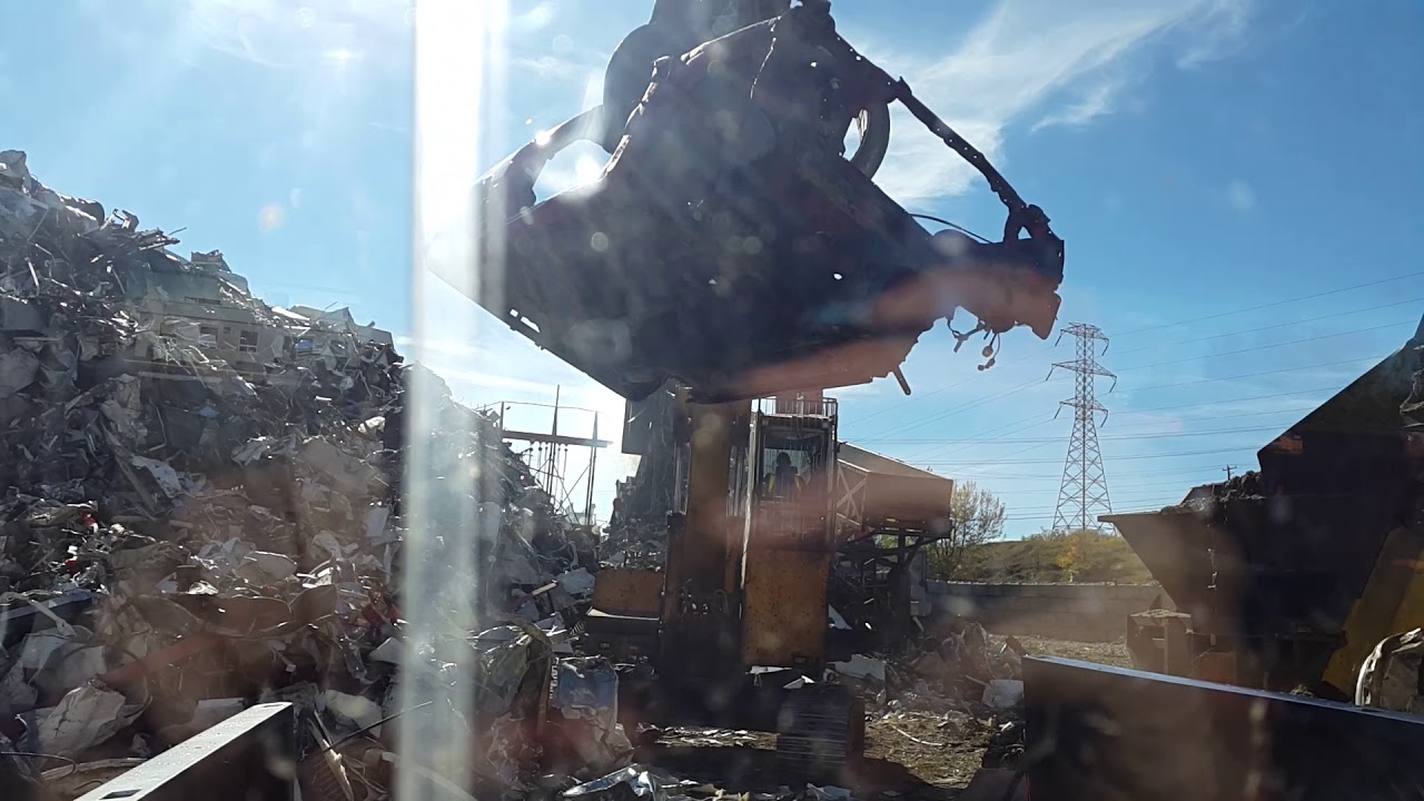 CRX shell getting recycled back in 2015 - YouTube