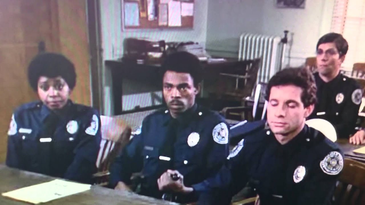 Police Academy 2 - Mahoney, What Kind Of Clown Do You Think I Am? - YouTube