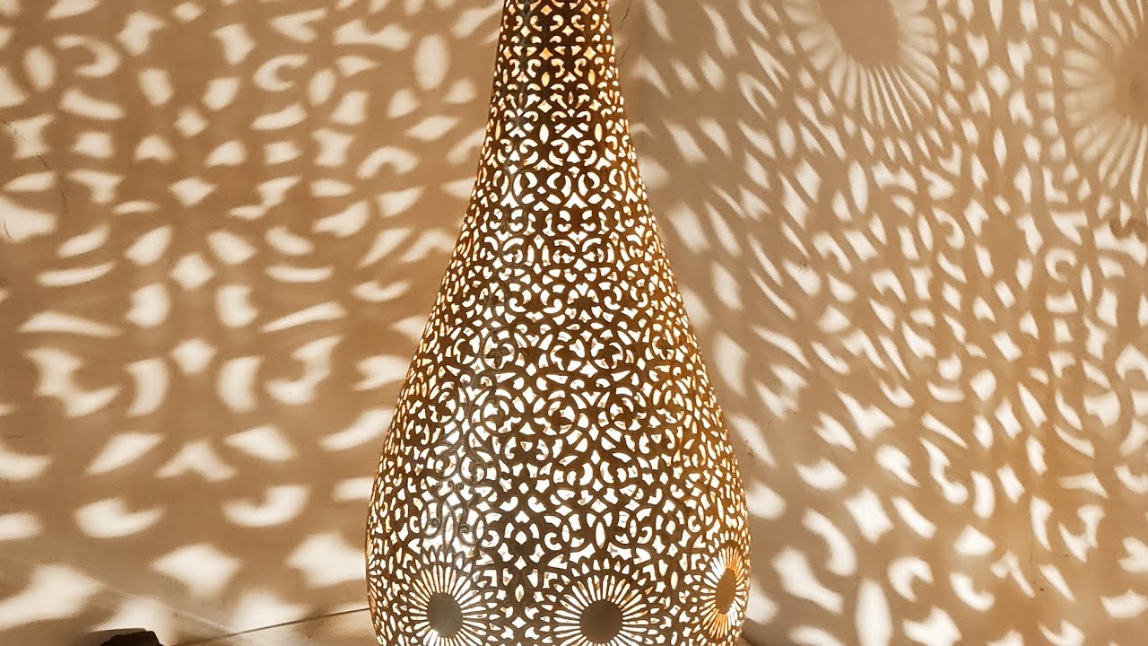 Designing brass decorations to decorate homes using decoration and ...