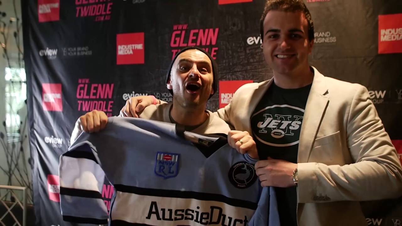 GaryVee with James Norquay from Prosperity Media - YouTube