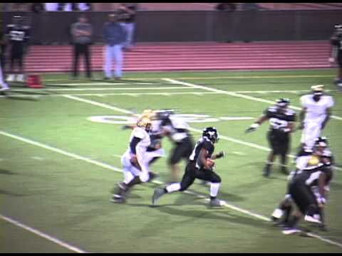 How to Run a Screen Pass Play in Football for a Touchdown - YouTube