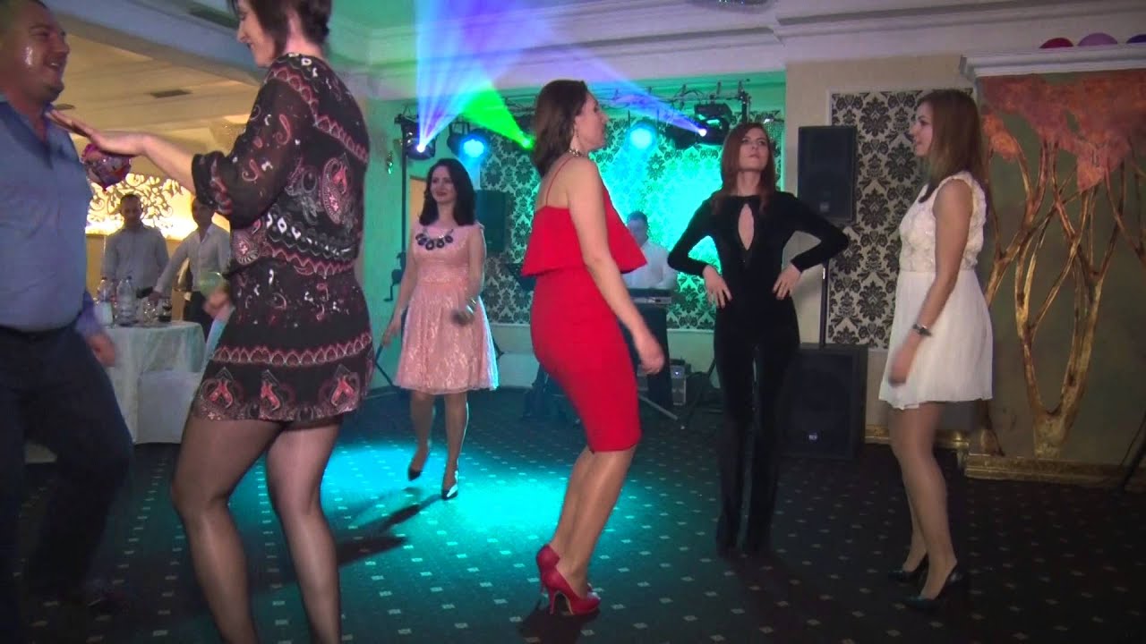 Formatia Diversity Rm. Valcea - YouTube
