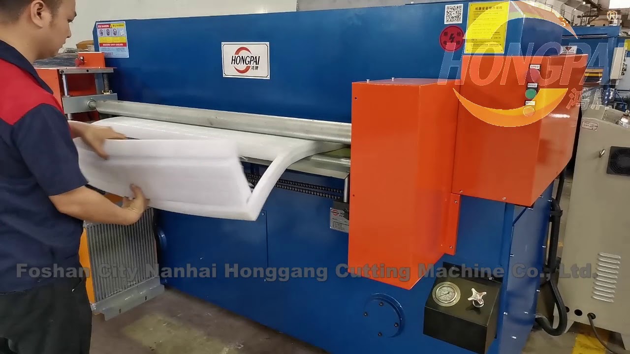 1400*2000mm EPE foam sheet stacking feeding cutting machine - YouTube