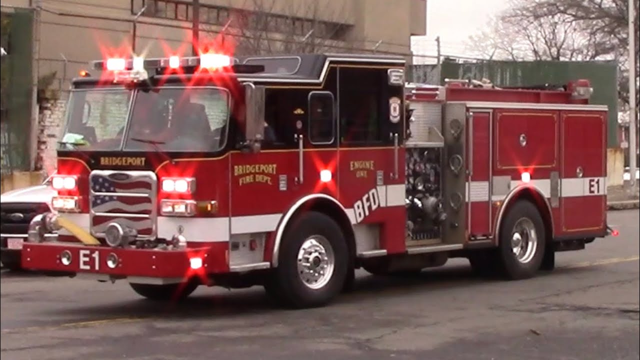 Bridgeport Fire Department Engine 1 Responding - YouTube
