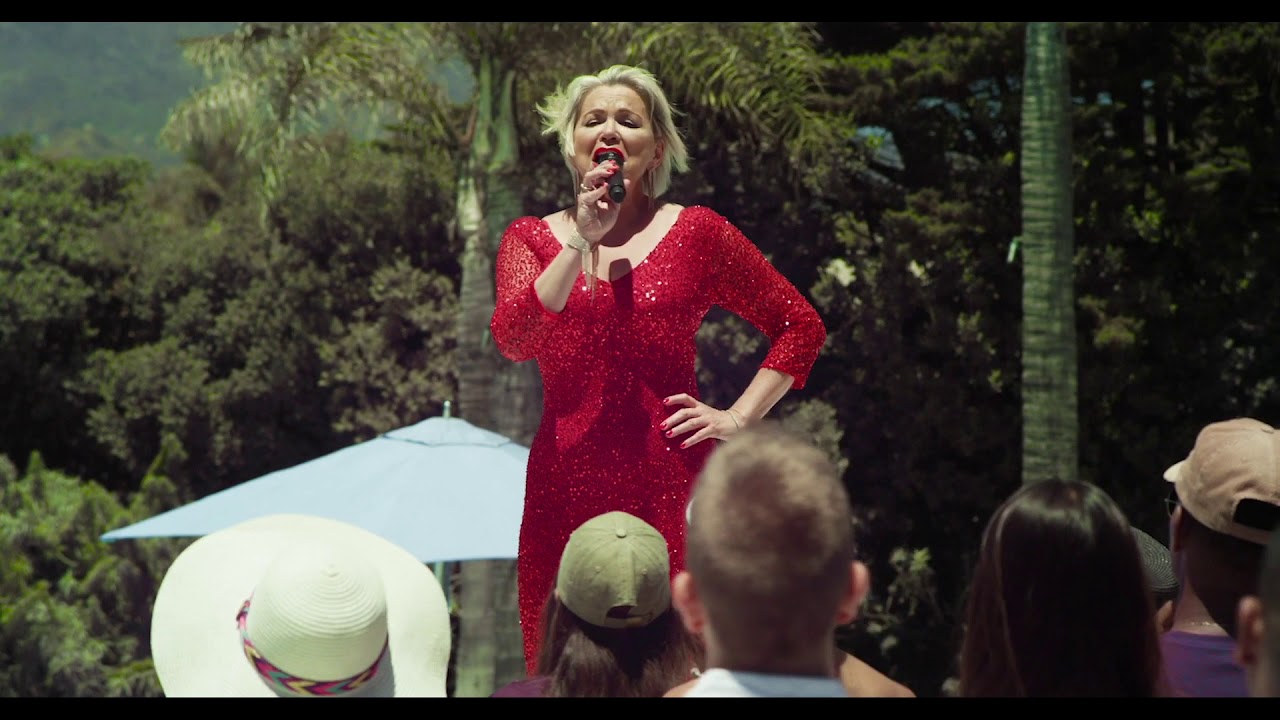 Anna Danes Performing LIVE in Malibu - YouTube