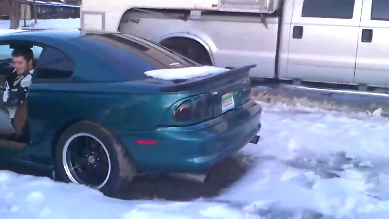 97 Cobra SVT exhaust Shooting Flames - YouTube