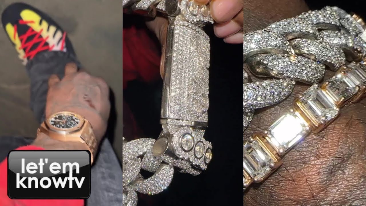 Offset At A Beach In Mexico Dissing Opps & Flexing Crazy Jewelry, Says ...