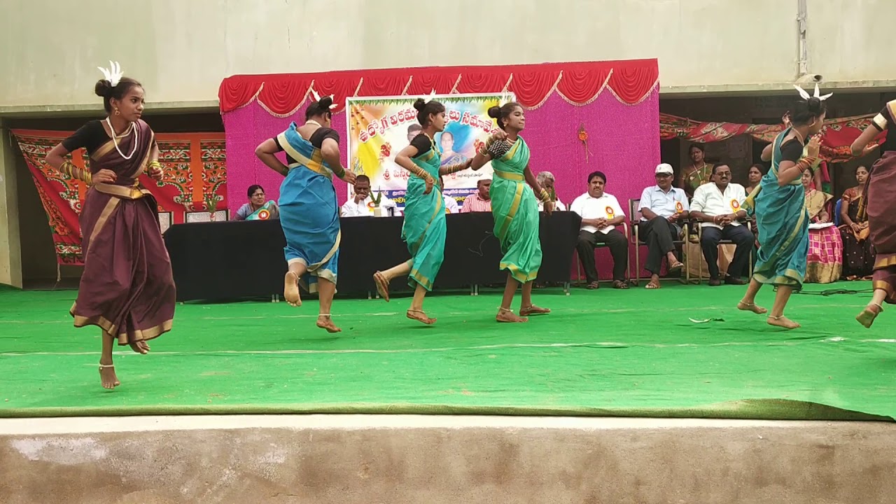 Govt.girls high school, Siddipet - YouTube