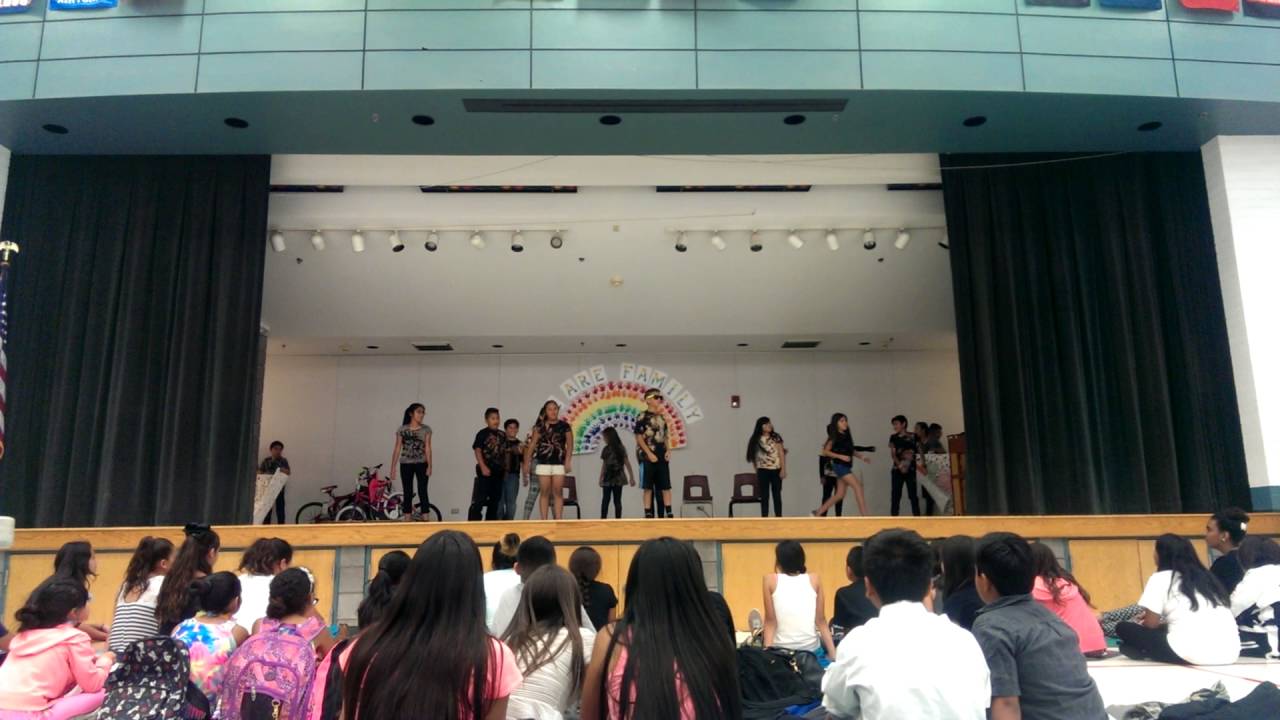 Ms. Dietrich's 5th Grade Class Dance Gangnam Style at Ocotillo ...