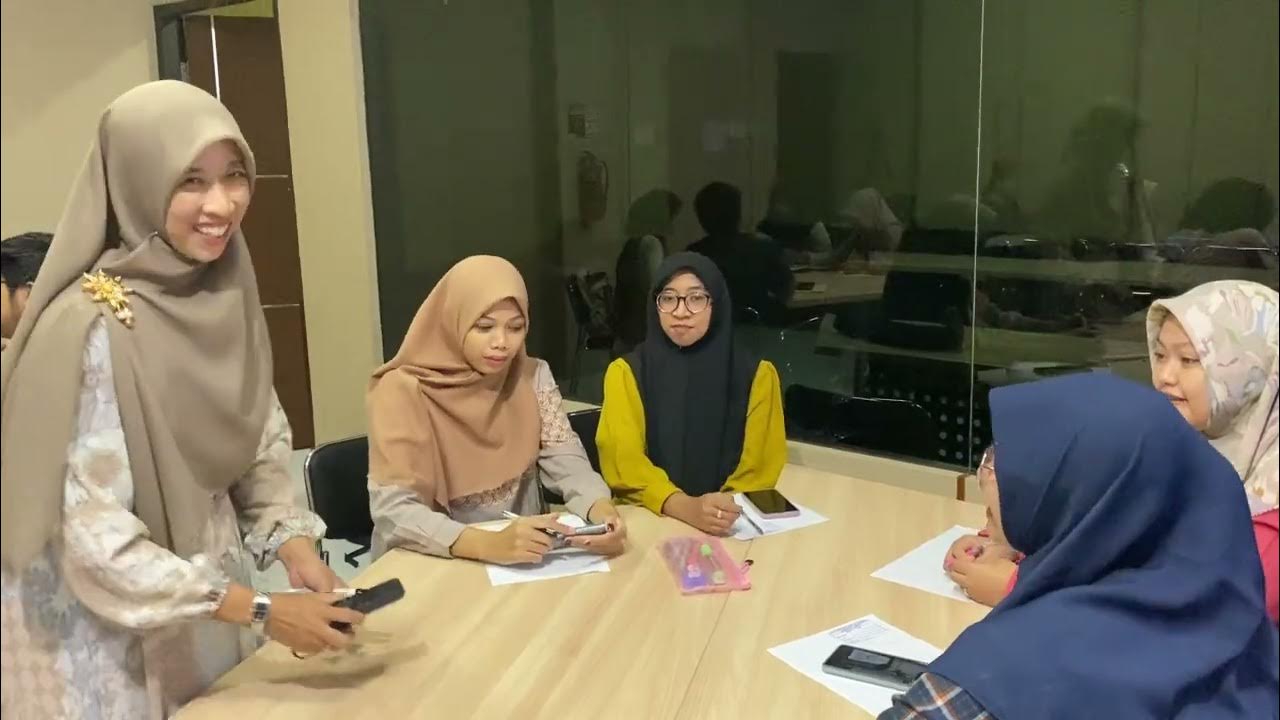 Micro-credential Literacy: Microteaching Class, Translanguaging, Multimodal, Two Stay-Two Stray ...