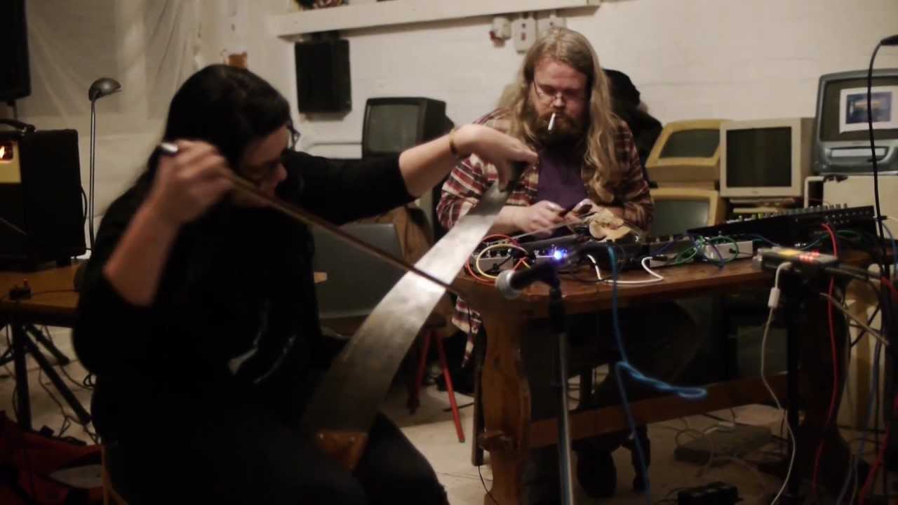 raxil4 feat: king sara - sawbones 13 - live @ n=n (14/01/13) - YouTube