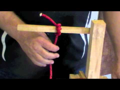 How to tie a Timber Hitch - YouTube