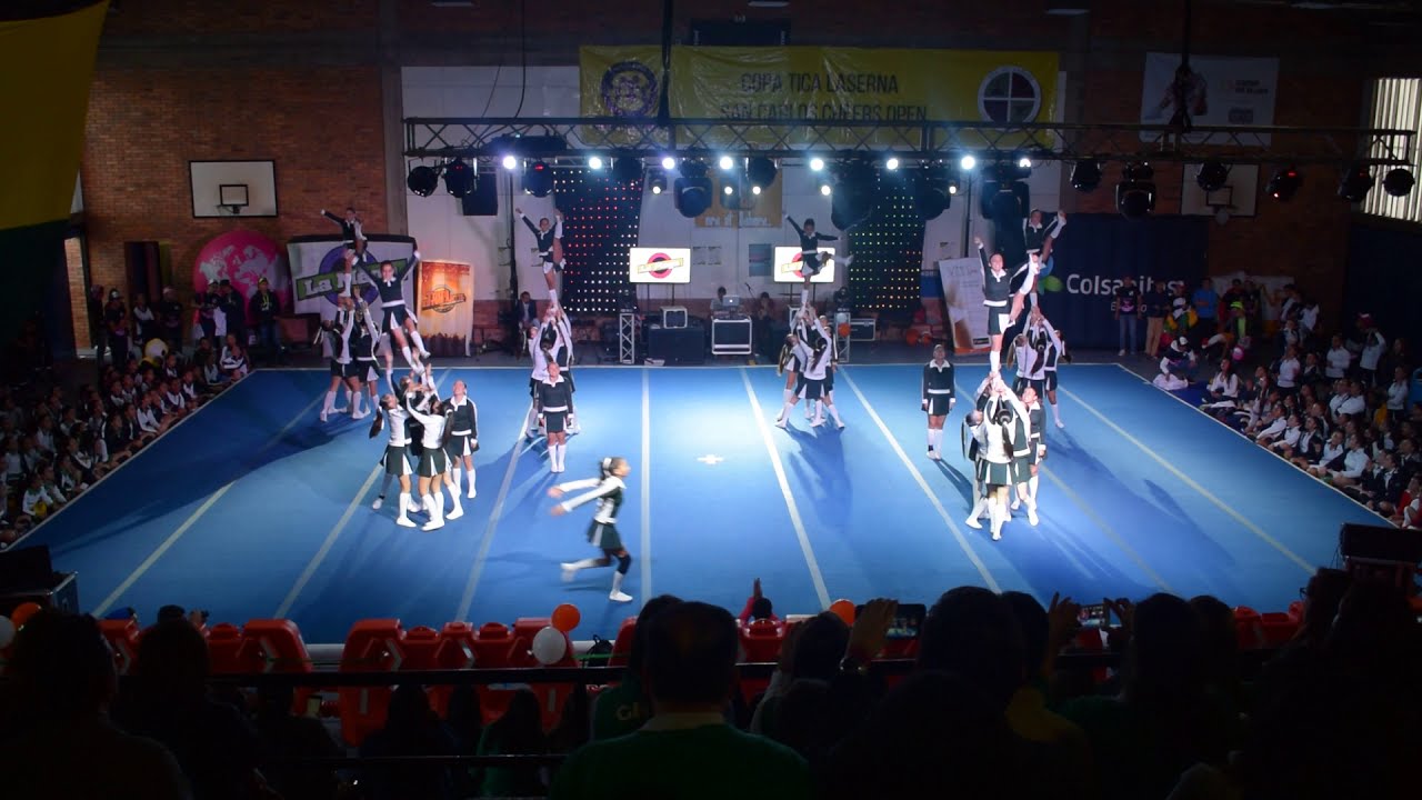 Semifinal San Carlos CHEERS SANTA MARÍA - YouTube