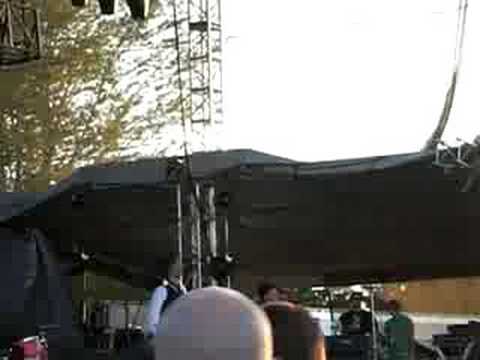 See Spot Run - Weightless - YouTube